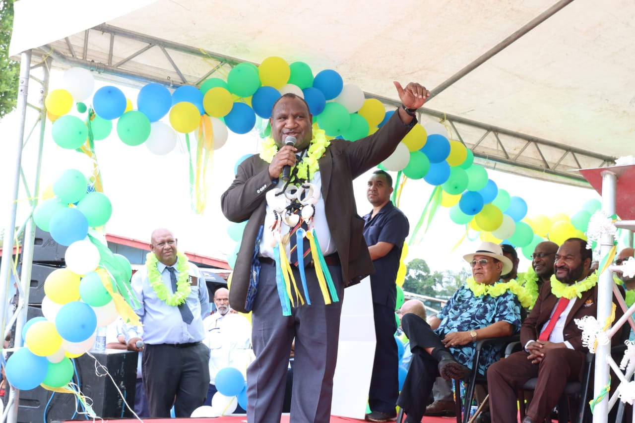 Pictures of PM Marape opening K20 million Kupiano Hospital - PM JAMES ...
